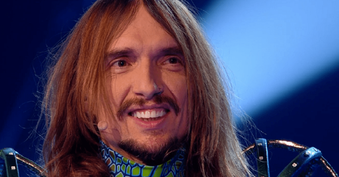 Justin Hawkins, do The Darkness, recebe endorsement da Laney