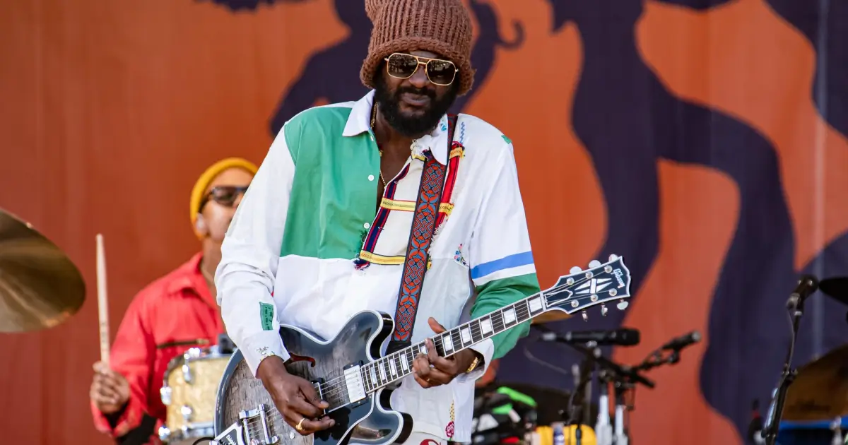 Ser comparado a Jimi Hendrix foi ‘devastador’, afirma Gary Clark Jr ...
